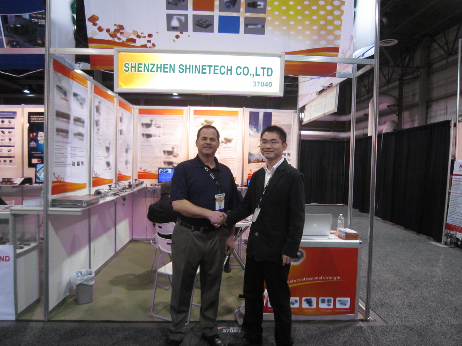 Overseas customer visit our booth at exhibition - SHINETECH INDUSTRIAL ...